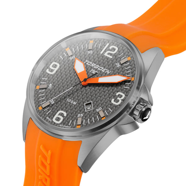 Torgoen T10 Gunmetal Carbon Fiber | 44mm - Orange Silicone strap